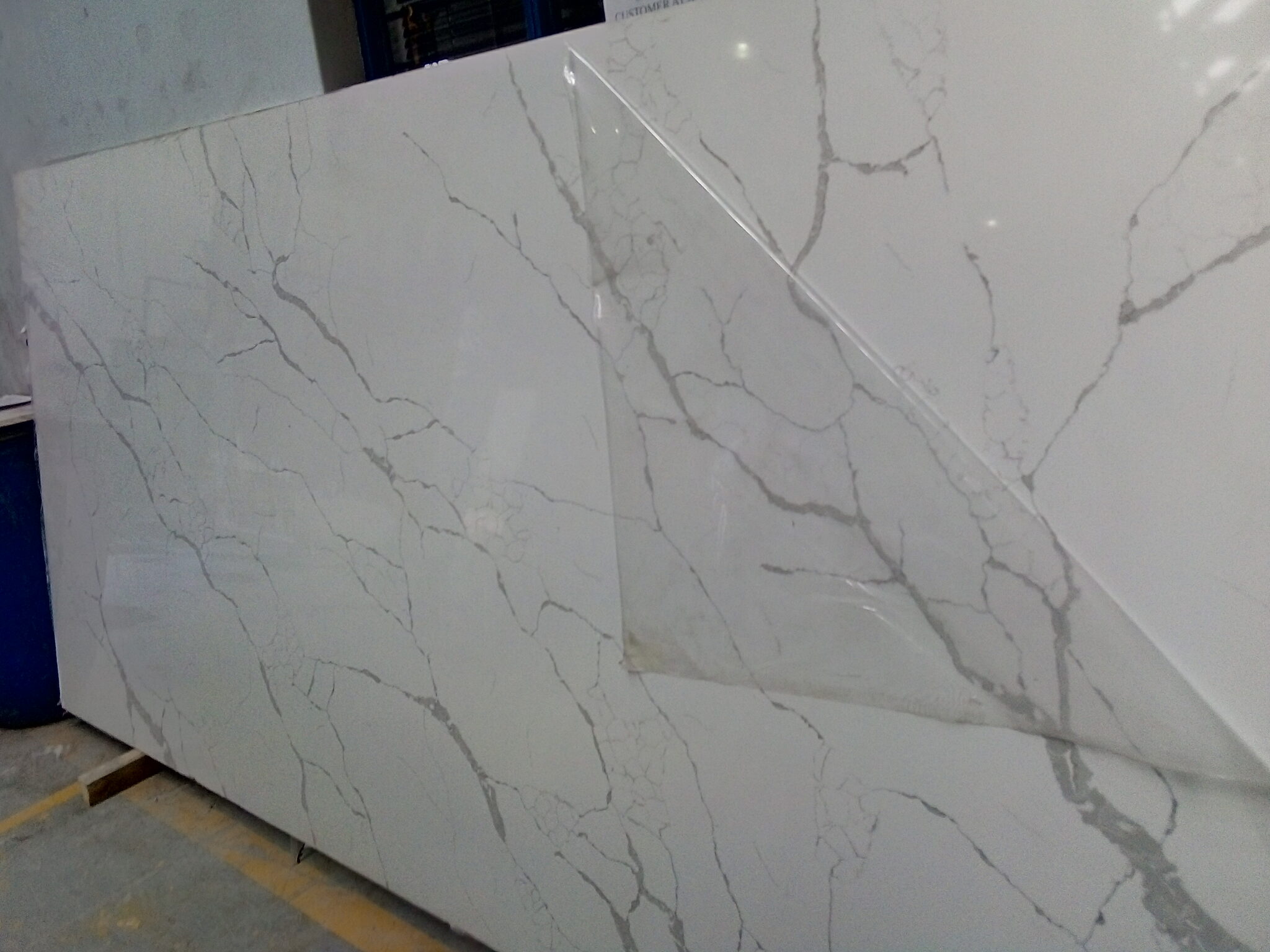 Calacatta Quartz – Stone Countertops