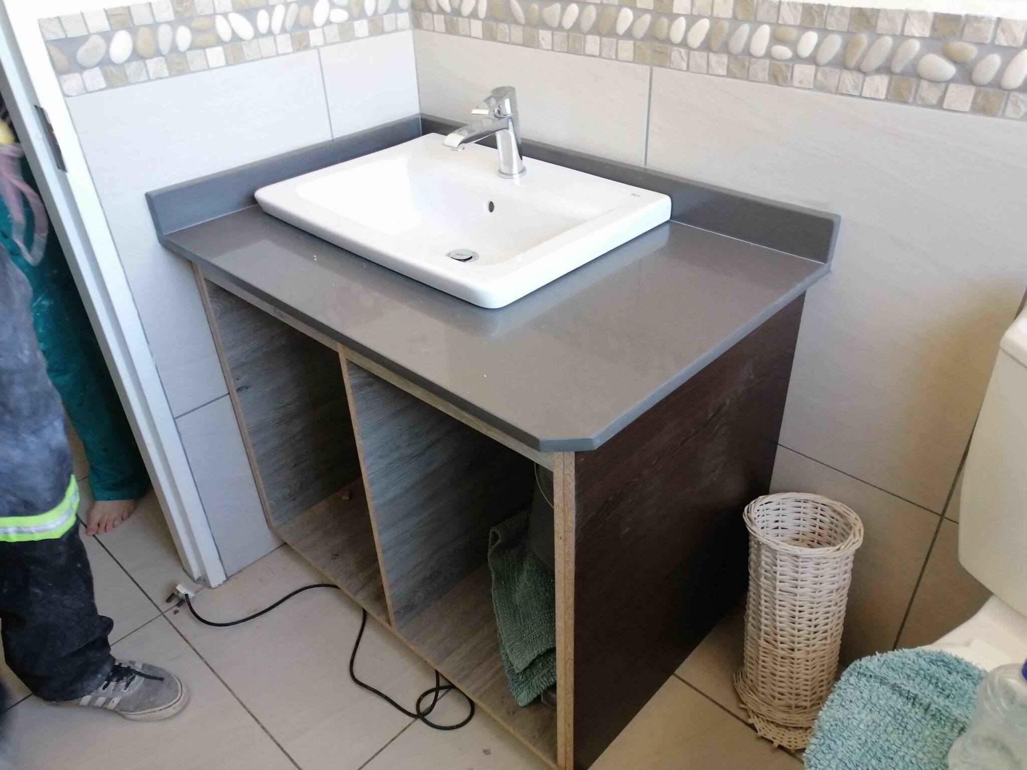 off cuts – Stone Countertops